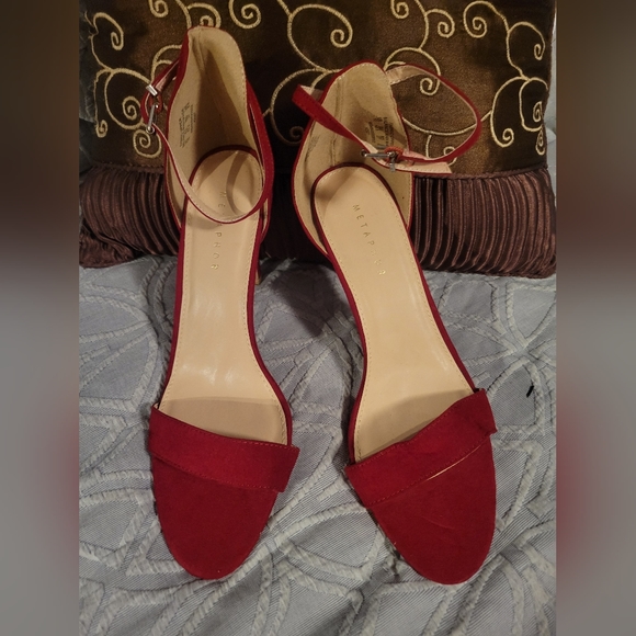 Metaphor | Shoes | Womens Sandals | Poshmark